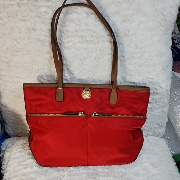 MICHAEL Michael Kors | Bags | Michael Michael Kors Red And Tan Tote Bag ...